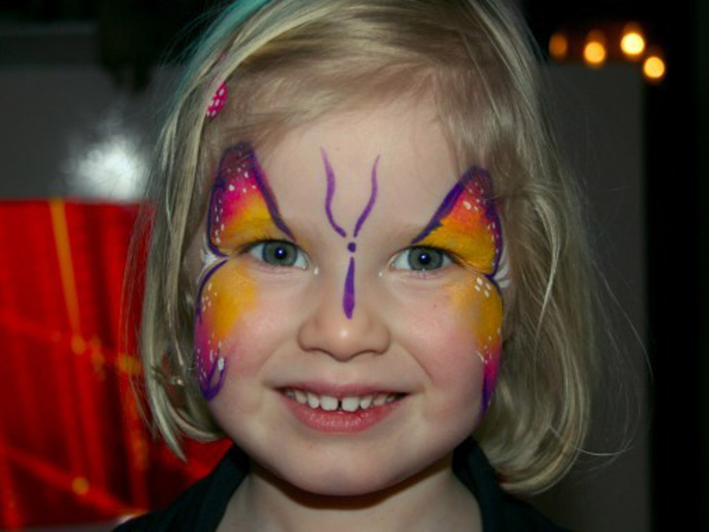 Schminkster schminkt snel en zeer leuk vanaf € 65,-